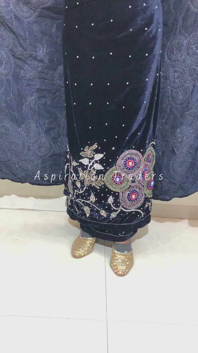 Beauty in Black Velvet Heavily Beaded Nigerian George wrapper set - VG ...